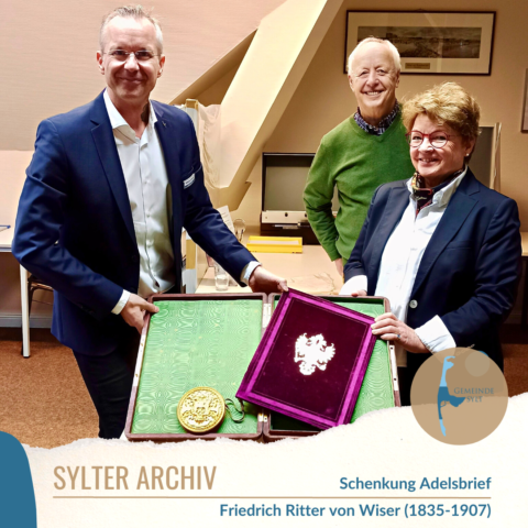 Adelsbrief als Schenkung ans Sylter Archiv - Gemeinde Sylt